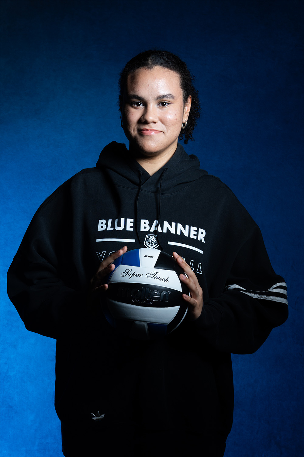 Coach Sofía - Blue Banner Volleyball